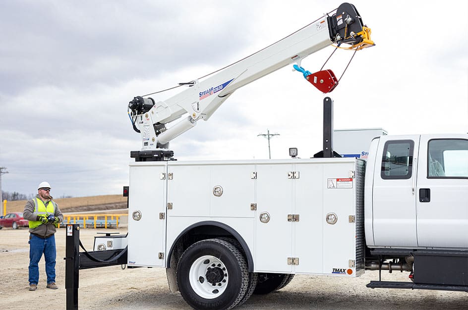 12630 Hydraulic Service Crane | Stellar