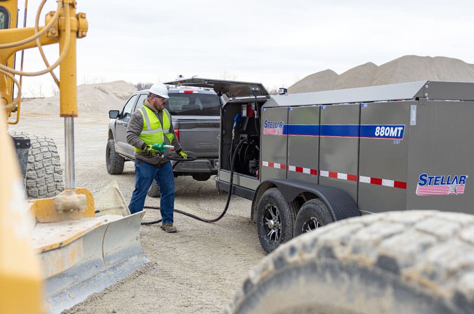 880MT Multi-Tank Fuel Trailer | Stellar