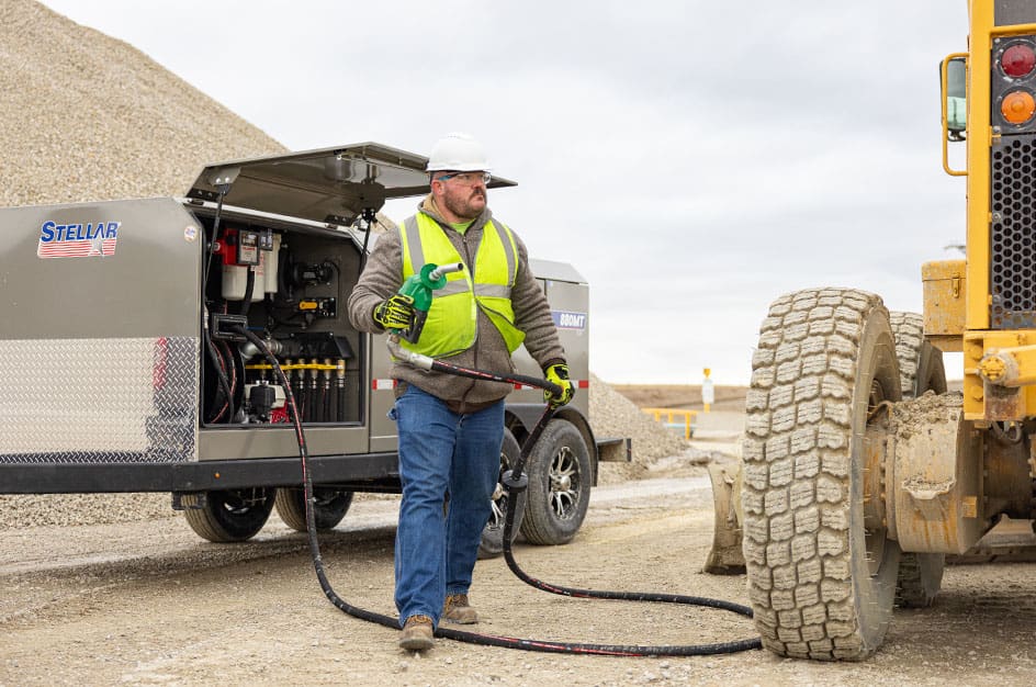 880MT Multi-Tank Fuel Trailer | Stellar